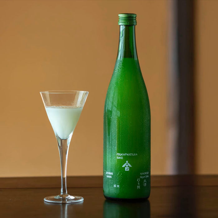 Tsukino katsura 'Nakagumi' Junmai Nigori (Lightly Sparkling) | Green Bottle Co.